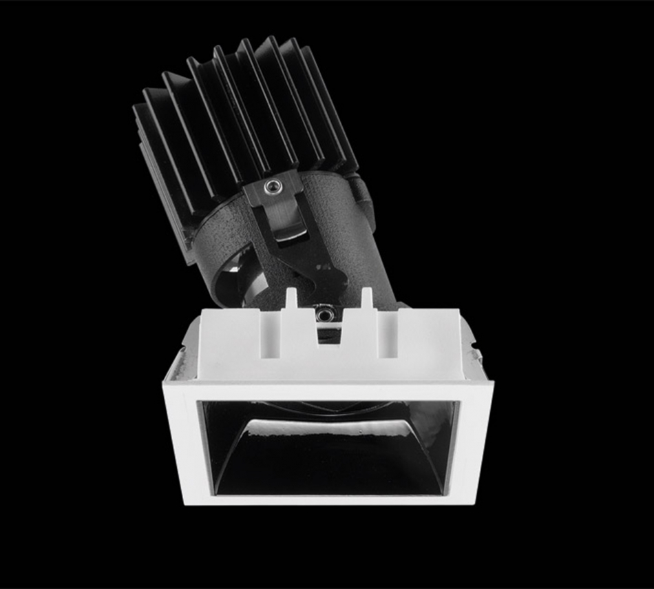 Glow- גלריה של תאורת עילית | Technical Recessed iGuzzini Laser Blade L Adjustable